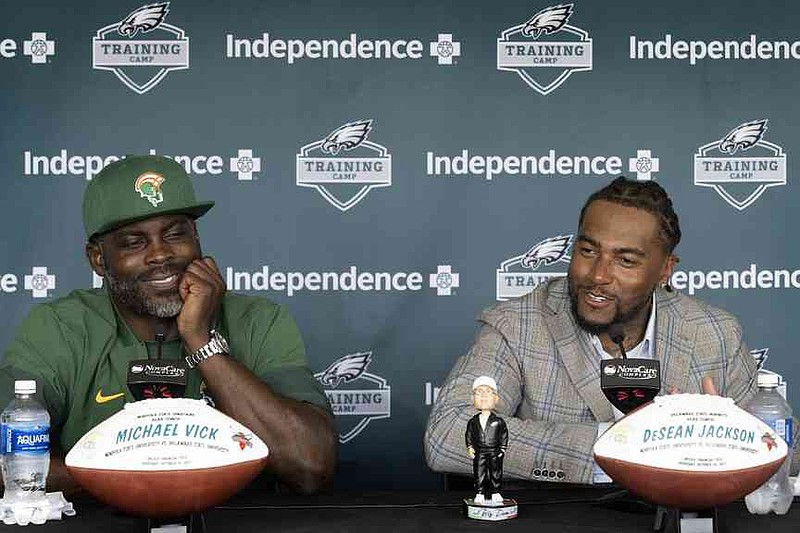 Vick, Jackson reunite in Philadelphia | The Arkansas Democrat-Gazette ...