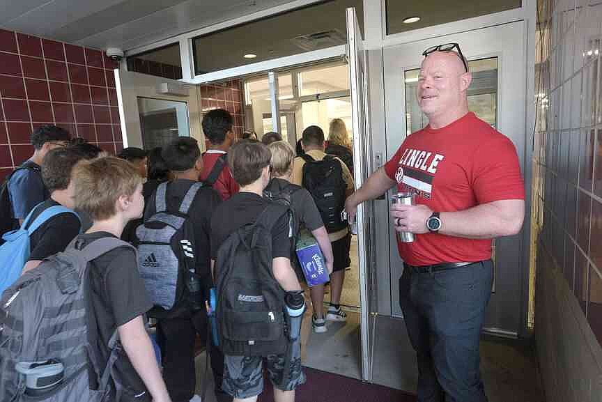 Lingle Middle School welcomes back students one year after significant ...