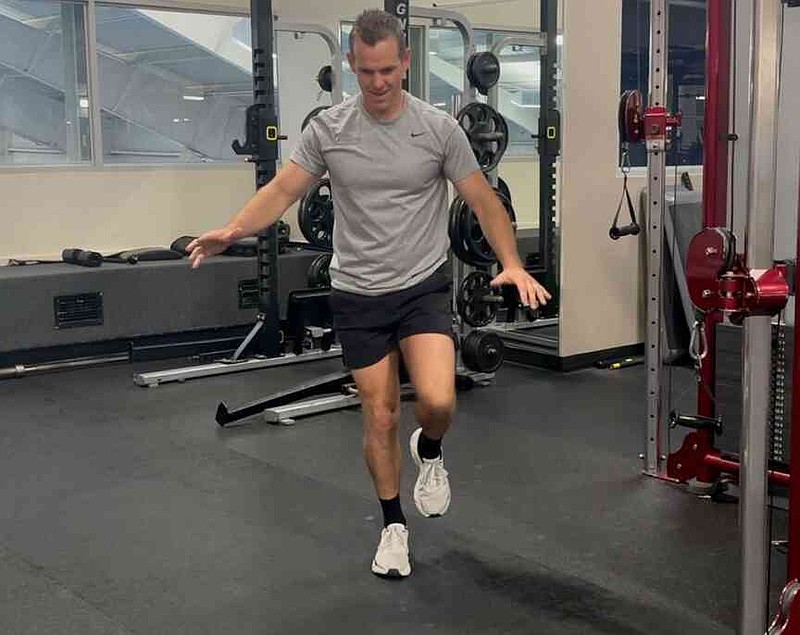 MASTER CLASS: Single Leg Burpee a perfect addition to your fall workout ...