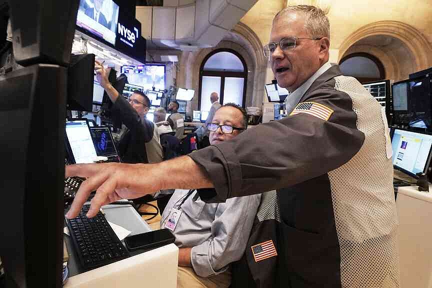 Hopes of lower rates fuel surge for Wall Street | The Arkansas Democrat ...