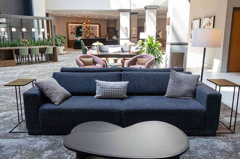 WATCH | Reimagined Embassy Suites debuts major renovations | Hot ...