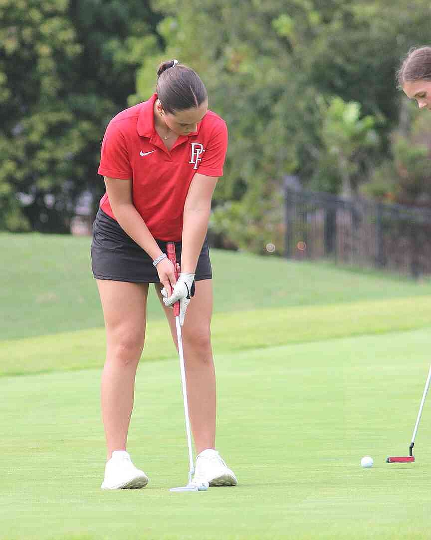 Golf hosts meet at Big Sugar | Pea Ridge Times