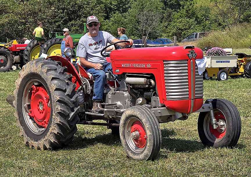 Tired Iron holds fall show: A weekend of living history | Westside ...