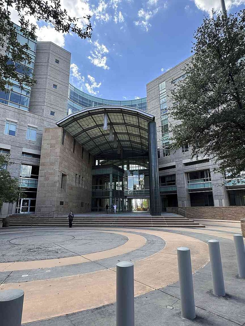 Judge extends block on removal of children | The Arkansas Democrat ...