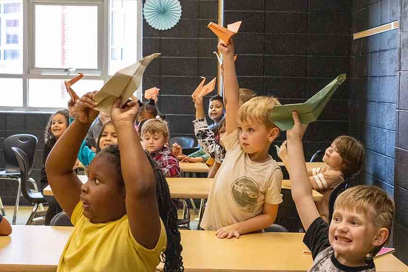 WATCH | Paper cranes and a fireboat: Park Magnet students explore 9/11 ...