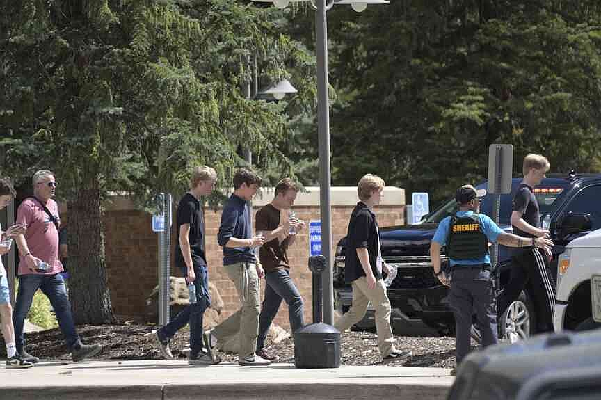 Report says school shooting suspect was fascinated with mass shootings ...