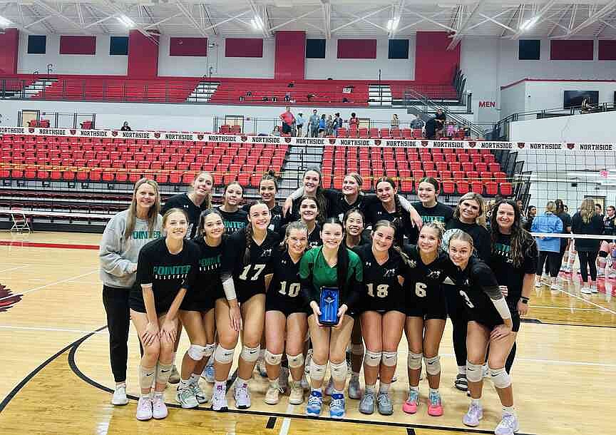 Van Buren volleyball team claims Fort Smith Invitational title ...