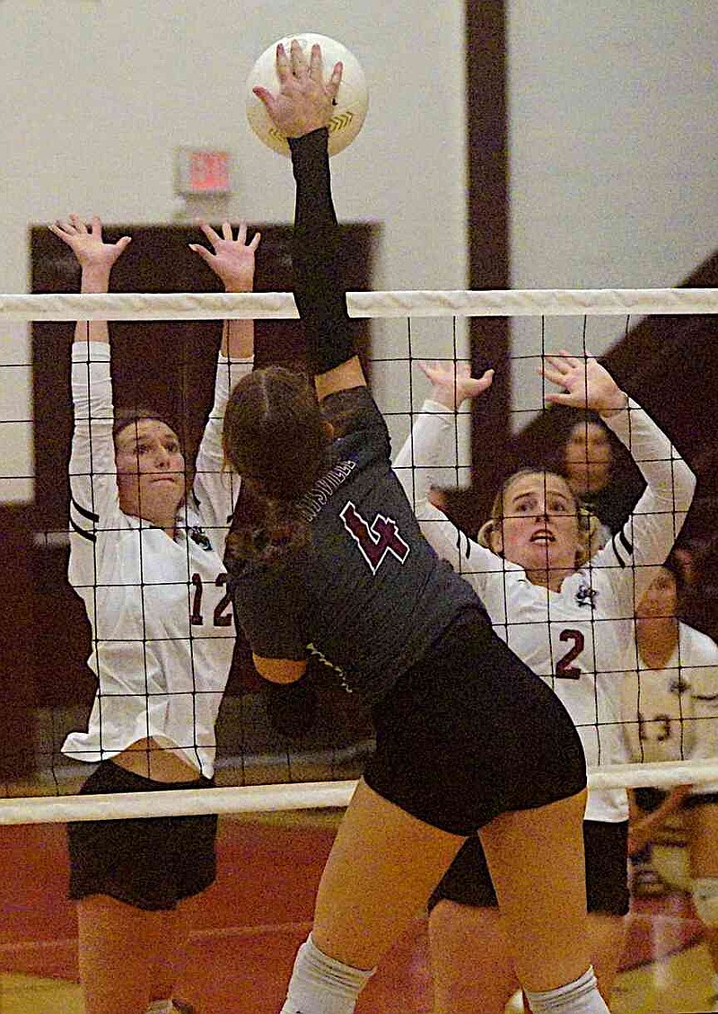 Gentry girls sweep Green Forest, swept by Huntsville | Westside Eagle ...