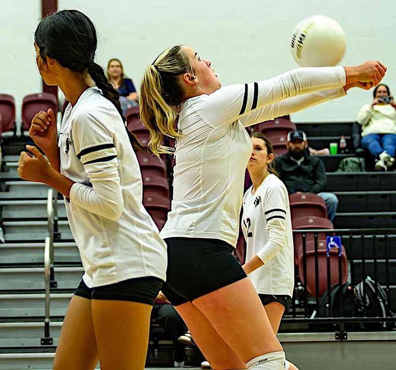 Gravette records win, Decatur and Gentry, losses on volleyball court ...