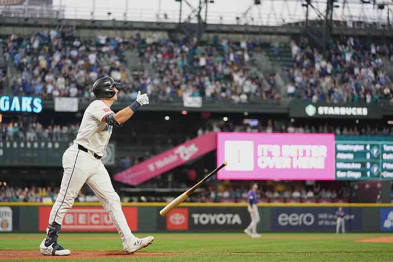 Raleigh enters elite company, becomes seventh to hit 60 HRs | The ...