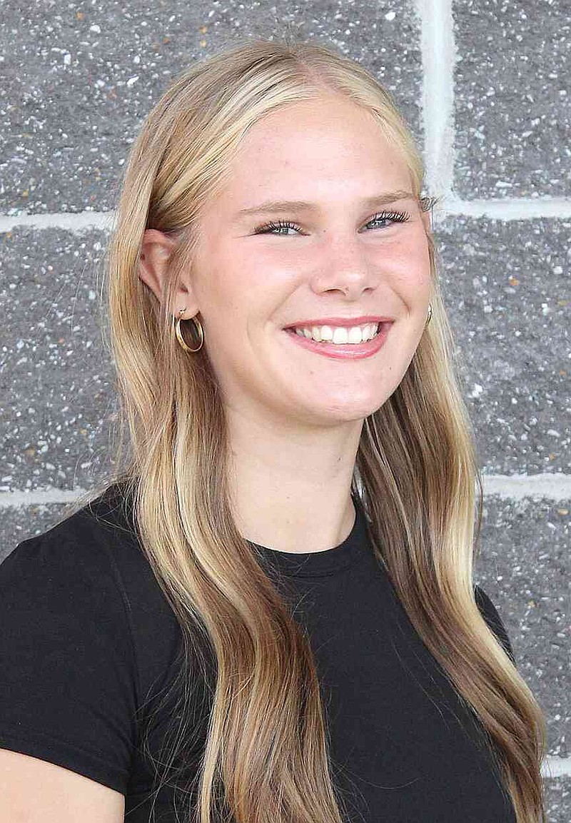 Blackhawk Homecoming maids for 2025 announced | Pea Ridge Times