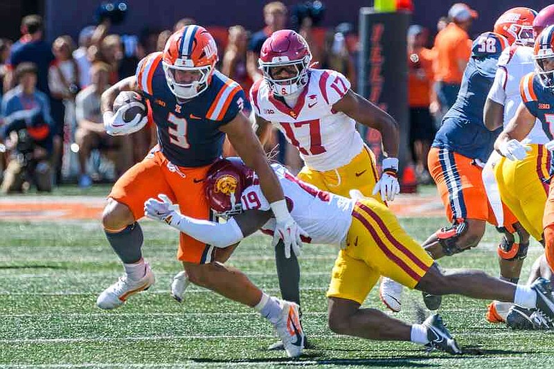 Illinois recovers from rout, tops USC | Northwest Arkansas Democrat-Gazette