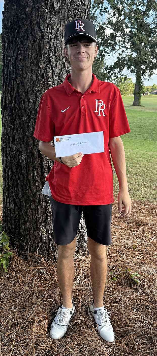 Spivey qualifies for state golf meet | Pea Ridge Times