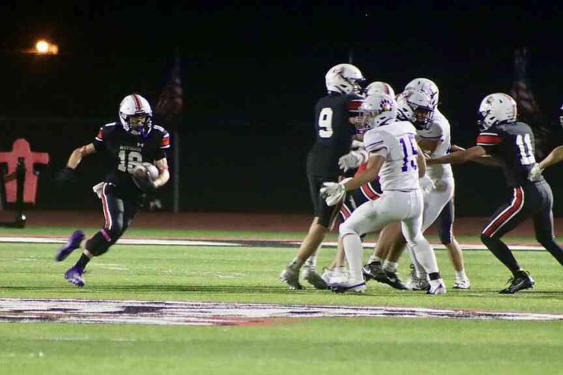 Mustangs take 50-40 loss on HOCO night | The McDonald County Press
