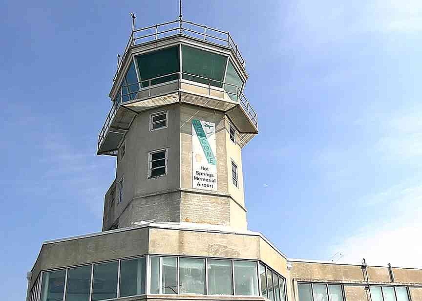 Hot Springs Memorial Field, Southern Airways: Local air travel ...