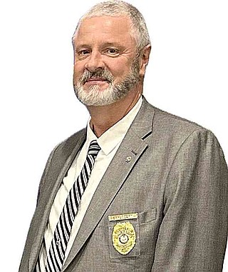 Recently retired Farmington police chief Brian Hubbard passes away Oct ...