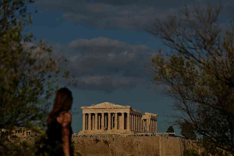 Scaffolding removed from Parthenon | The Arkansas Democrat-Gazette ...