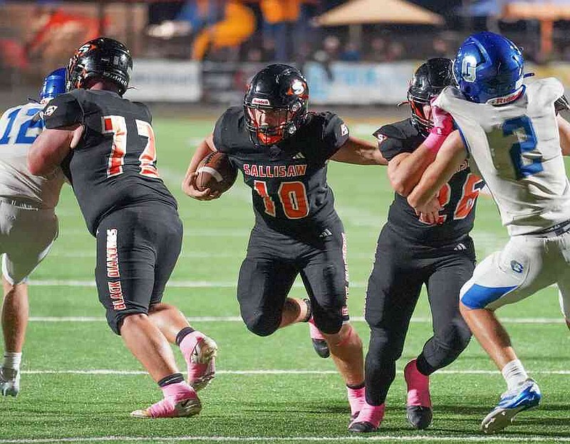 Sallisaw (Okla.) Black Diamonds roll in second half in win over ...