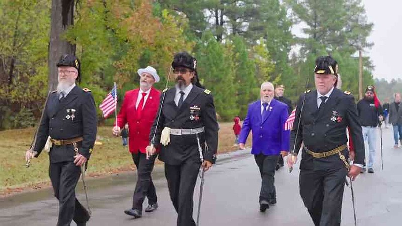 Quick Pick: Chaffee Crossing hosts Veterans Day parade, ceremony Nov. 8 ...