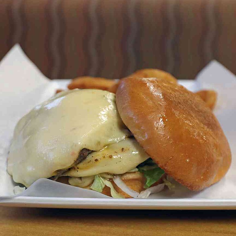 OPINION | River Valley Eats: Peg Leg’s Handmade Burgers offer lots of ...