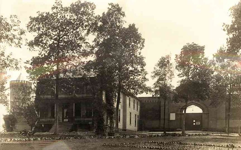 ARKANSAS A-Z: Prison once occupied Capitol site | The Arkansas Democrat ...
