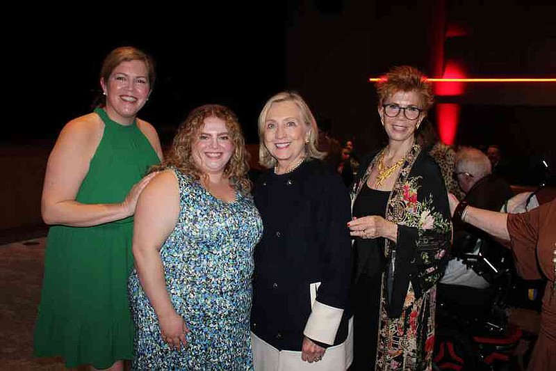 Clintons join Blair birthday bash | Northwest Arkansas Democrat-Gazette