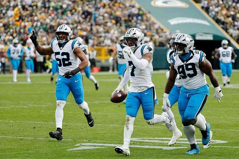 Dowdle, late FG prevail for Carolina | The Arkansas Democrat-Gazette ...