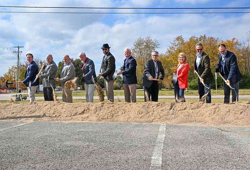 Ground broken on first phase of Arkansas 112 improvements between ...