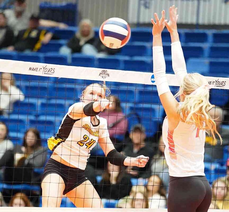 Hackett seniors enjoy title run | River Valley Democrat-Gazette