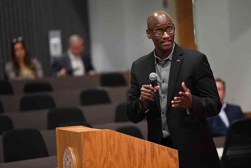 UA chancellor to lead NWA Council while Simmons Foods chairman honored ...