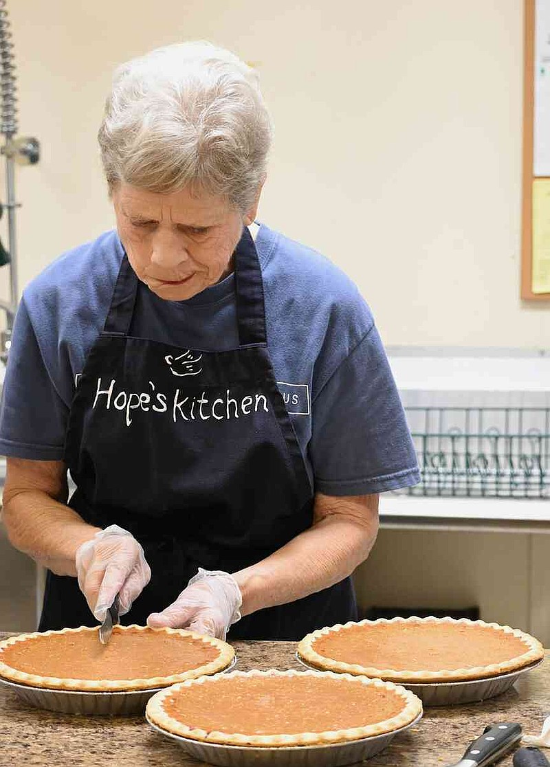 Northwest Arkansas community comes together to put the ‘giving’ in ...