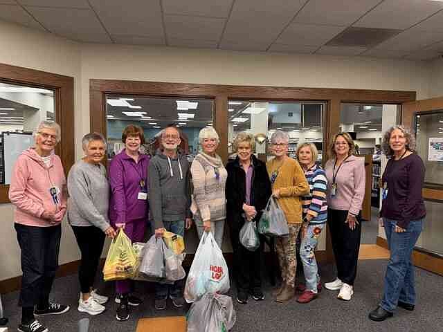 November Zeta Chi donations | Hot Springs Sentinel Record