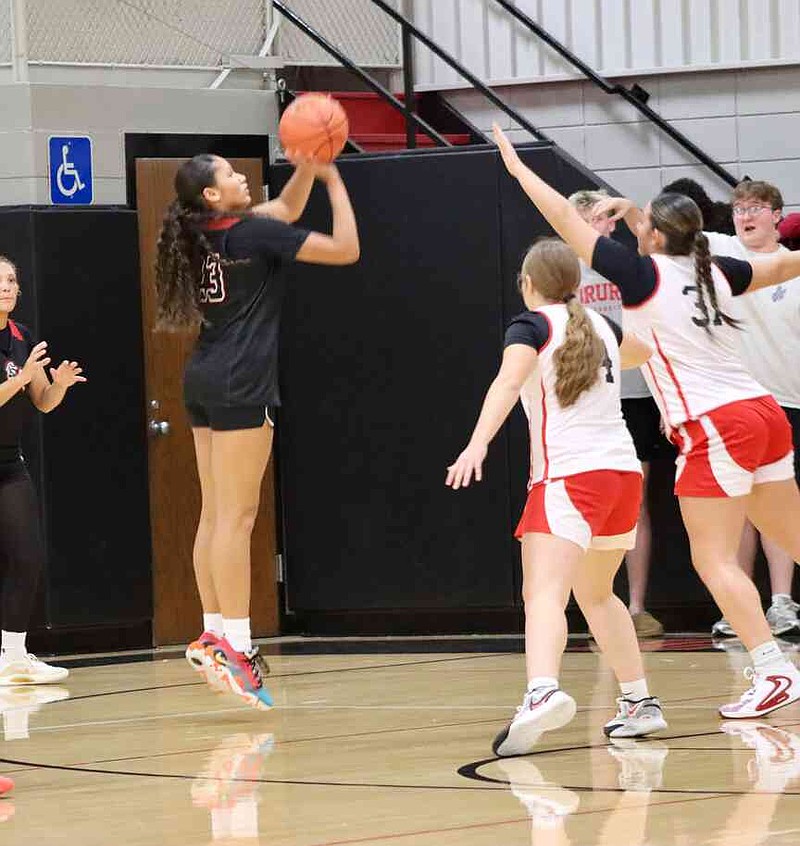 Lady Mustangs play at Lamar jamboree | The McDonald County Press