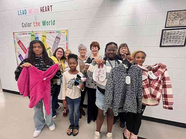 Zeta Chi helps Langston students | Hot Springs Sentinel Record