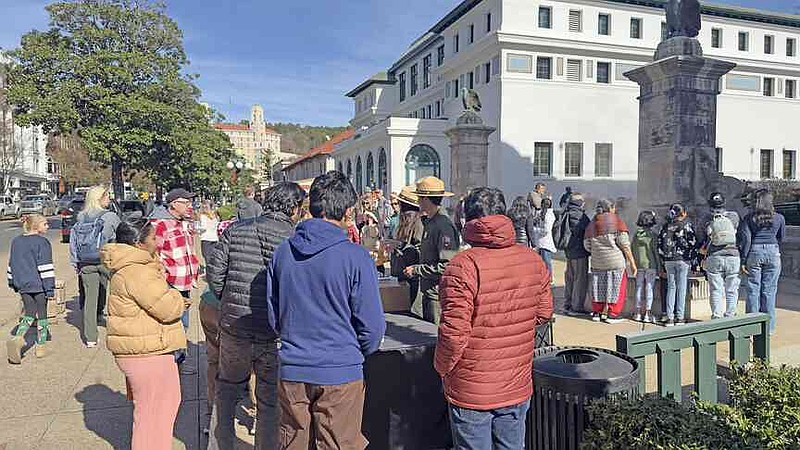 Hot Springs sees surge in visitors over Thanksgiving break | The ...