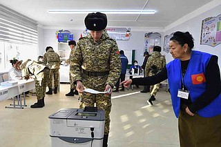 Kyrgyzstan opens parliament polls early | Northwest Arkansas Democrat ...