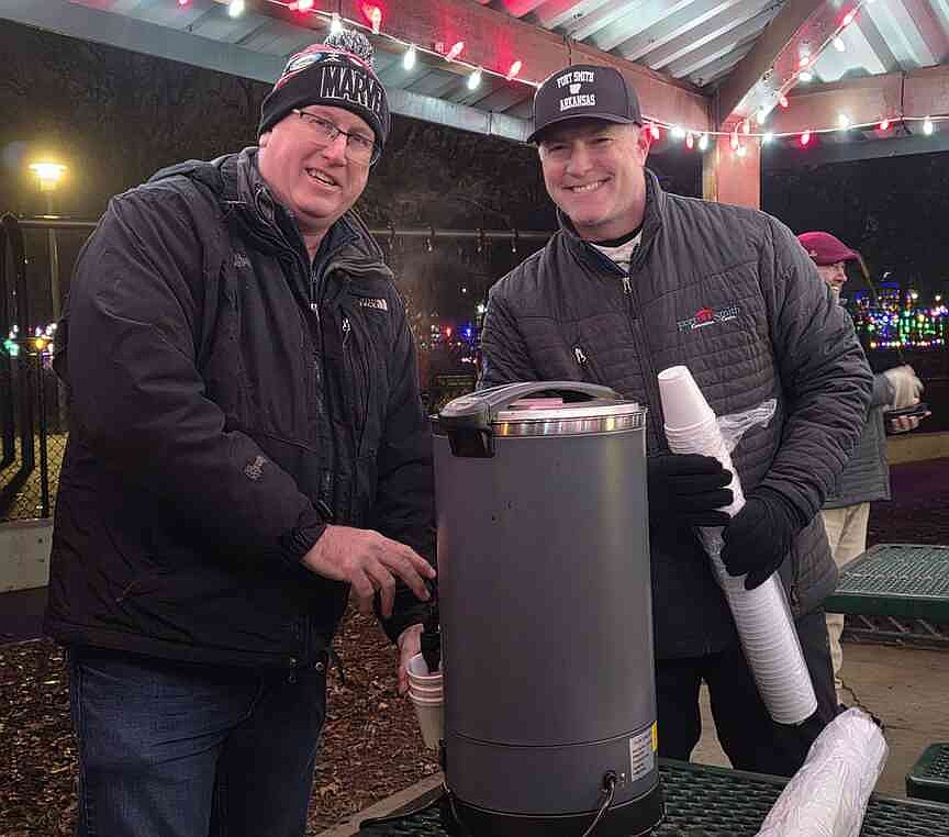 All Aboard! Holiday Express returns to Creekmore Park | River Valley ...