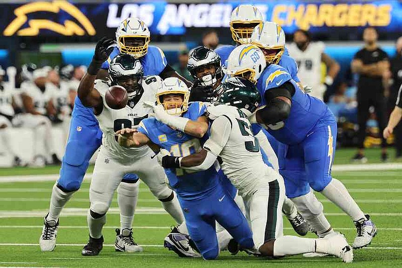LA Chargers force 5 TOs, win in OT | The Arkansas Democrat-Gazette ...