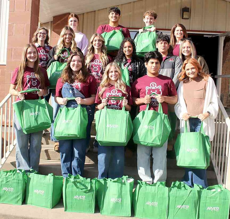 Santa’s helpers pack gift bags for homebound seniors | The Washington ...