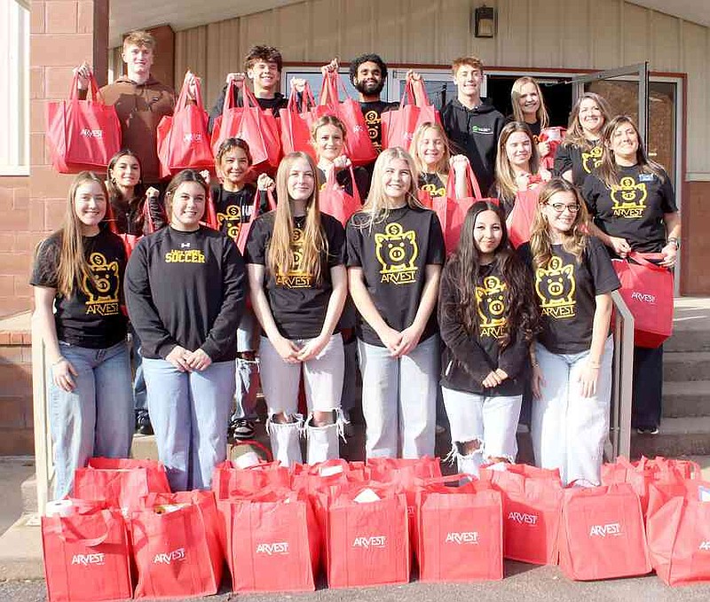 Santa’s helpers pack gift bags for homebound seniors | The Washington ...