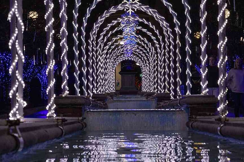 WATCH | Holiday events continue in downtown Hot Springs in December ...