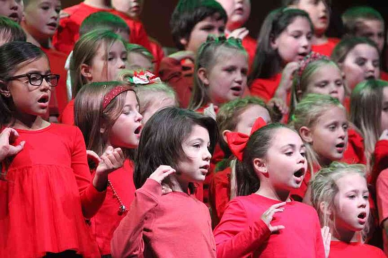 Standing-room only crowd attends choral concert | Pea Ridge Times