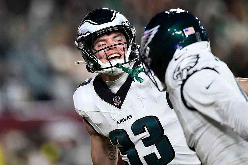 Eagles overcome miscues, win East | The Arkansas Democrat-Gazette ...