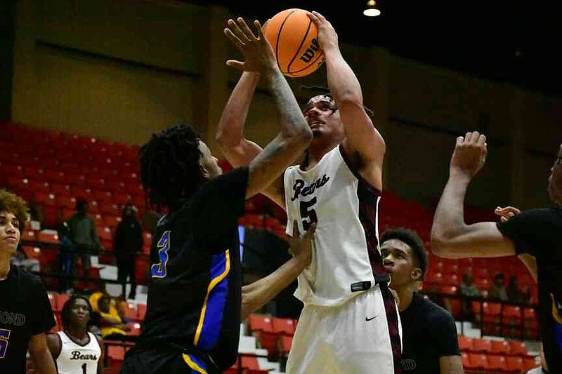 WC falls to Oak Grove in showcase for Classic | Pine Bluff Commercial News