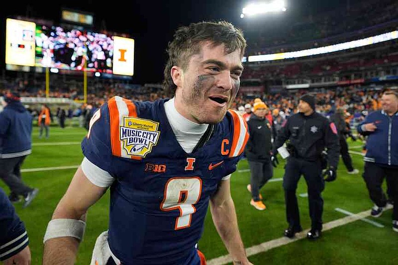 Last-second kick lifts Illini to win | The Arkansas Democrat-Gazette ...