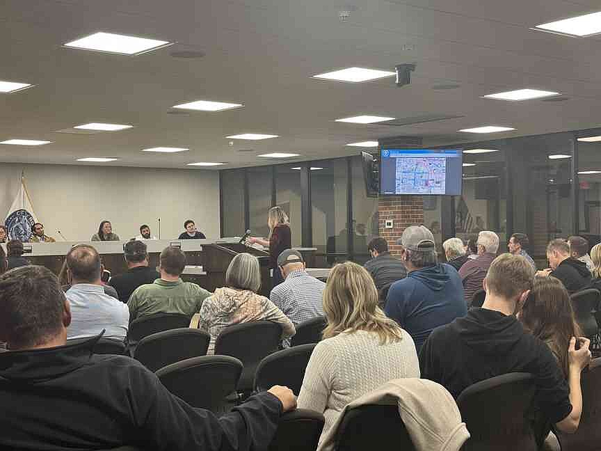 Silo Falls neighborhood residents oppose rezoning request | The ...