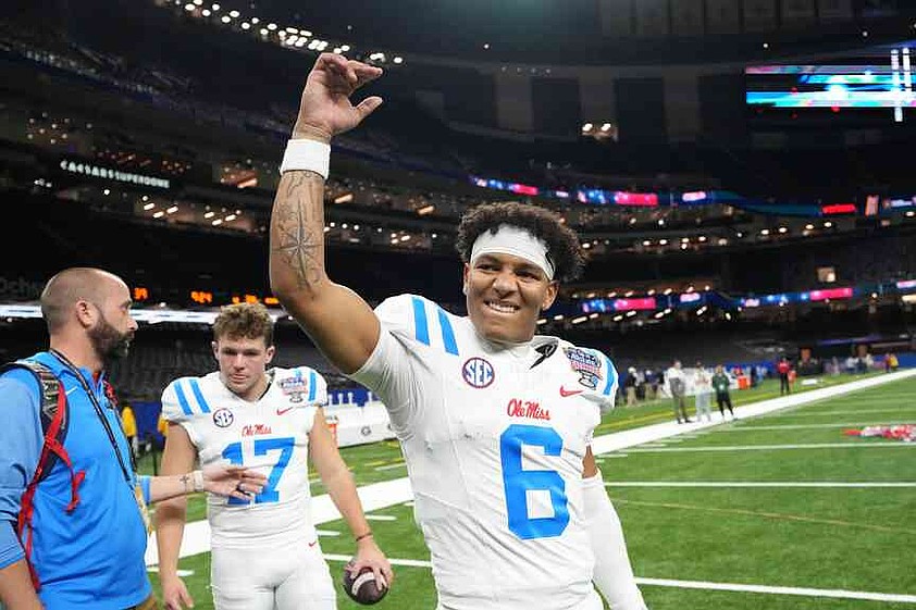 Fiesta Bowl QBs Beck, Chambliss follow vastly different paths to ...