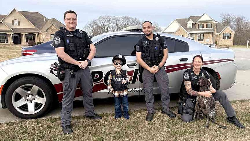 Gentry SROs surprise biggest fan | Westside Eagle Observer