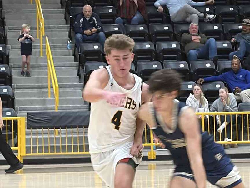 Saints hold to defeat Tigers | The Washington County Enterprise Leader