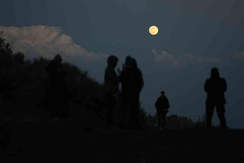 Team studies Mexico’s most eruption-prone volcano | The Arkansas ...